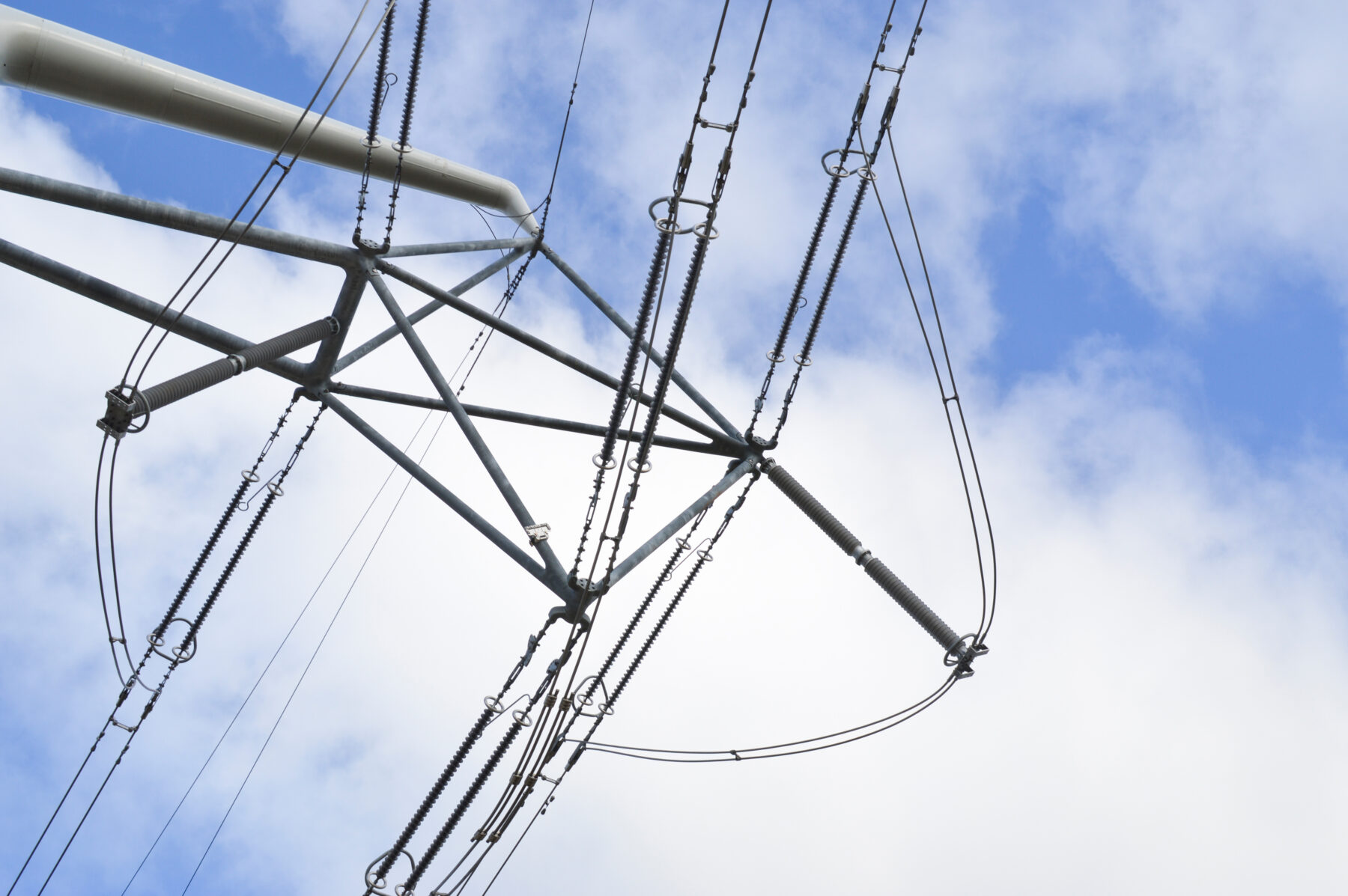 T-pylon overhead line structures - KI Consulting engineers